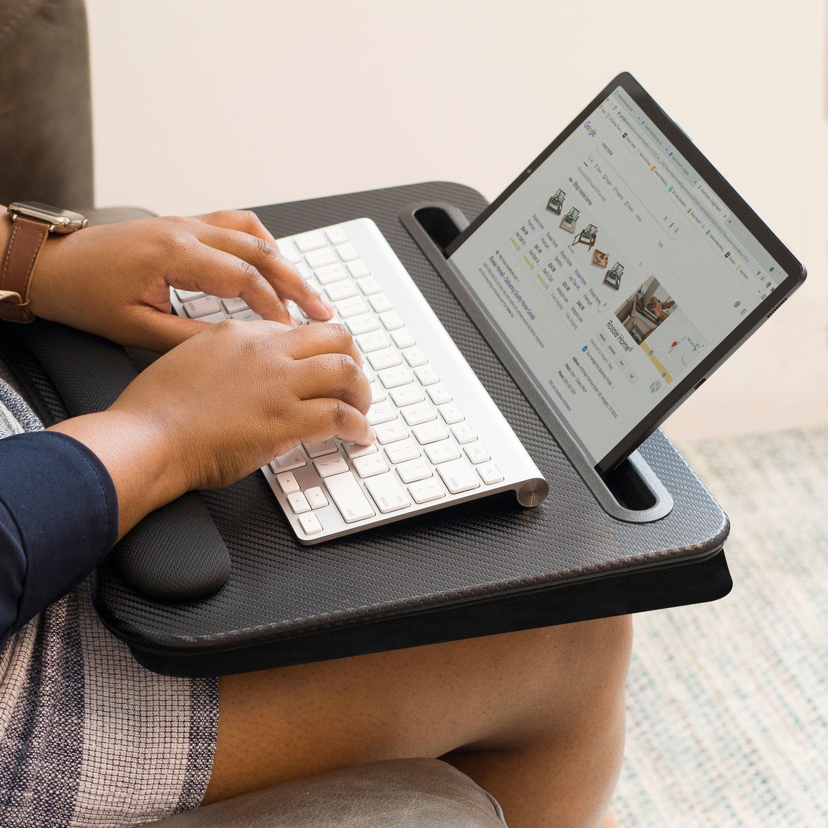Tablet Slot – LapGear®